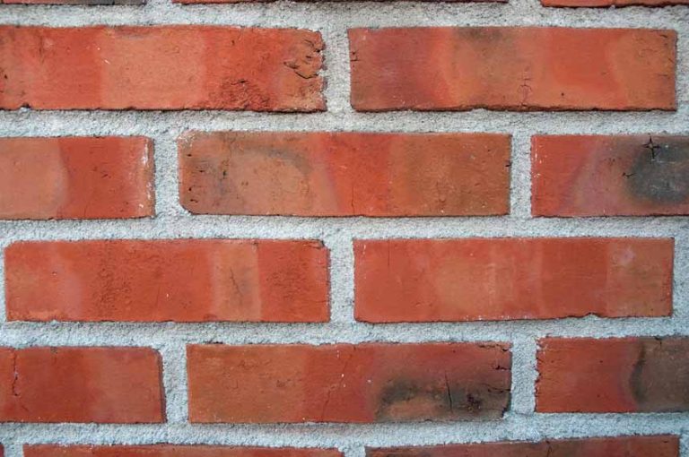 Traditionelle Backsteine in Detail – B A C K S T E I N B A U